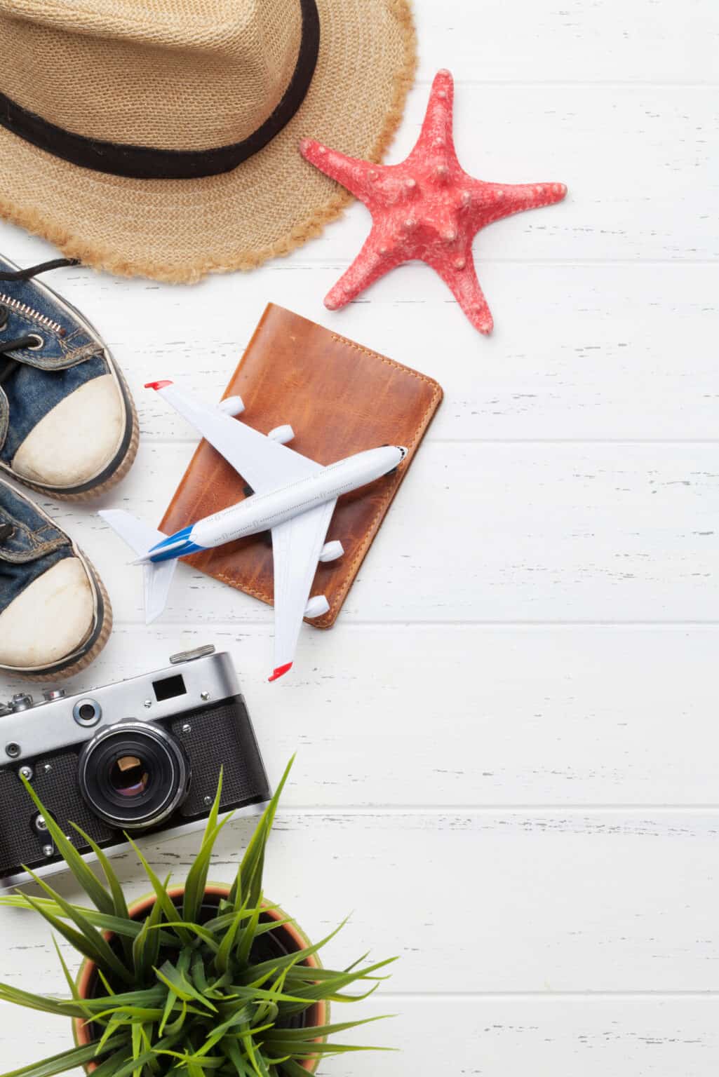 23 Unique Travel Gifts That People Will Actually Want to Receive