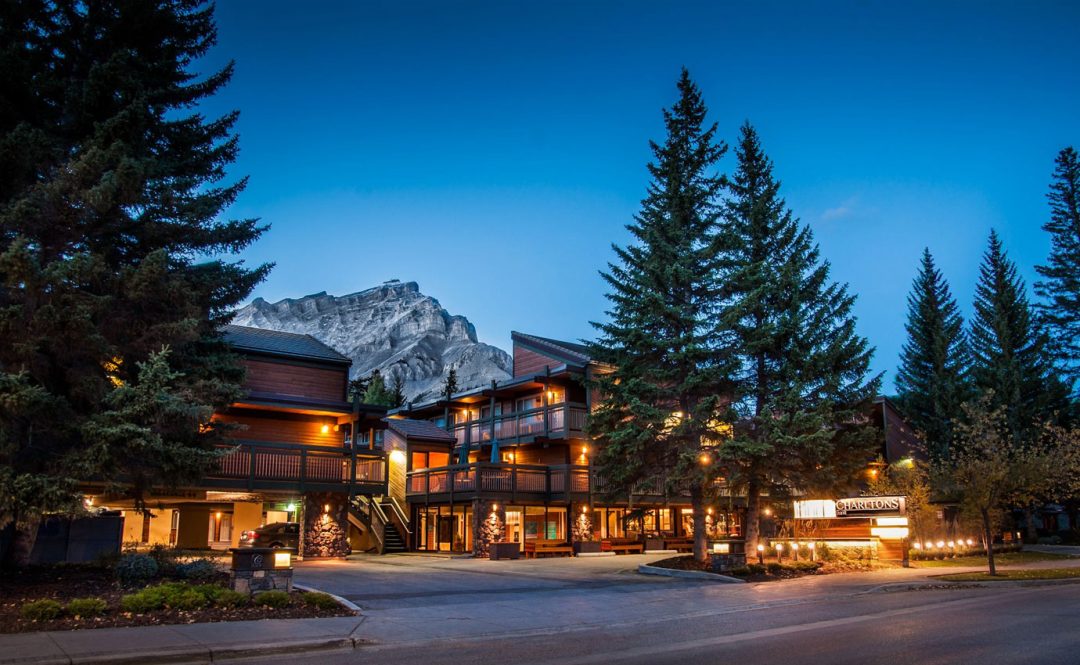 9 Best Cheap Places to Stay in Banff (that are actually nice)