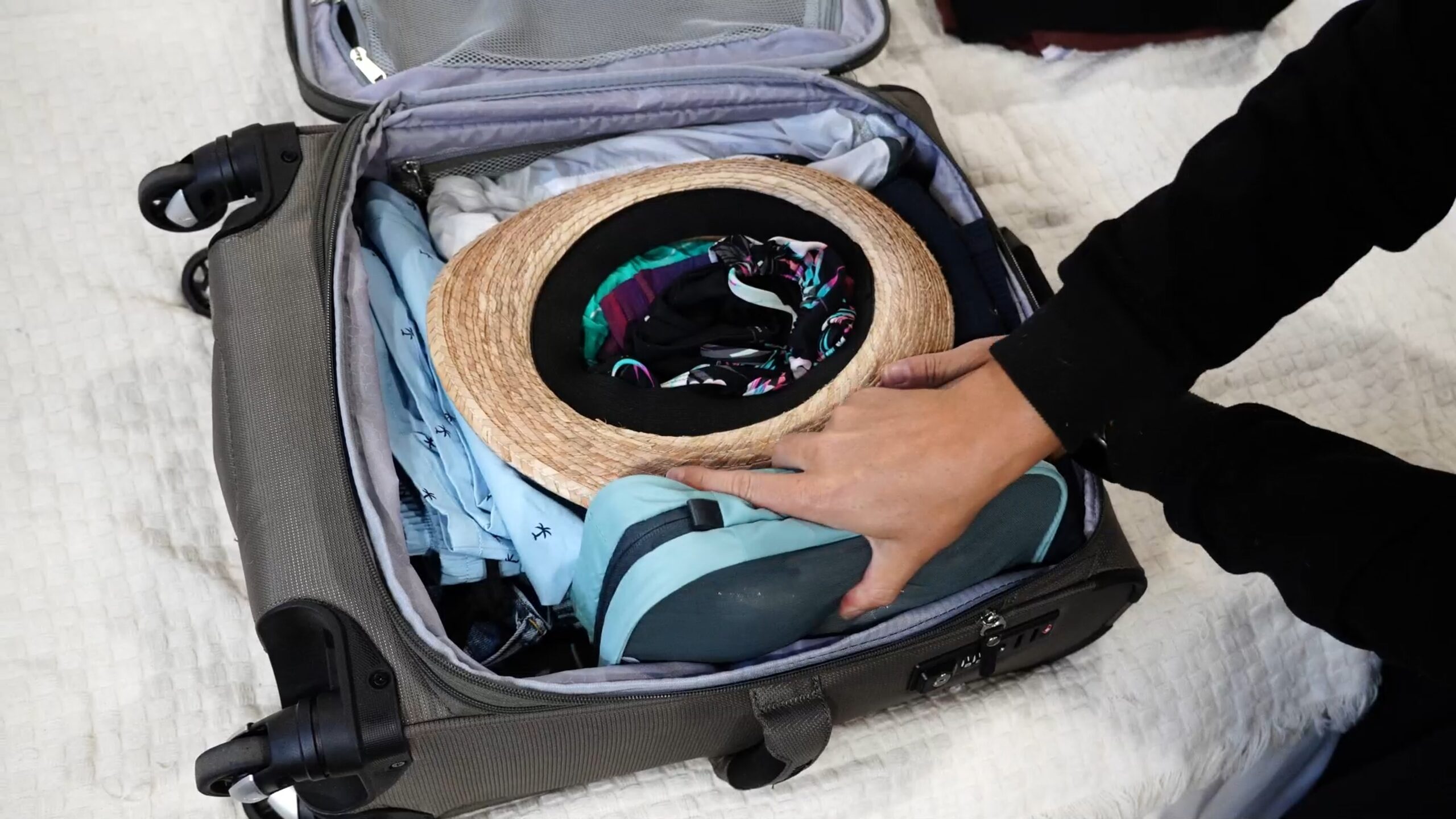 13 Sneaky Ways to Find More Space in Your Carry-on (my best packing ...